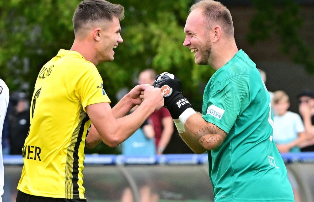Mario Kufner und Benedikt Fischer bleiben der DJK Vilzing weiter treu