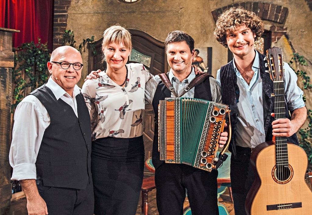 „BR-Brettlspitzn“ gastieren im Festzelt des TSV Rohr