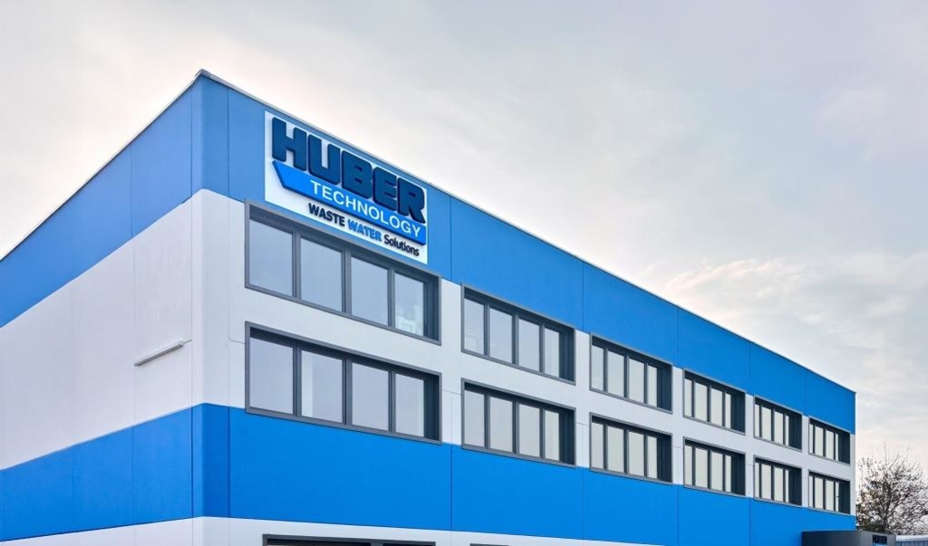 Huber SE wächst international: Firma aus Berching weiht neuen Standort ...