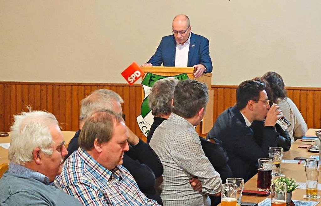 SPD-Europaabgeordneter Thomas Rudner warnt in Maxhütte-Haidhof vor der AfD