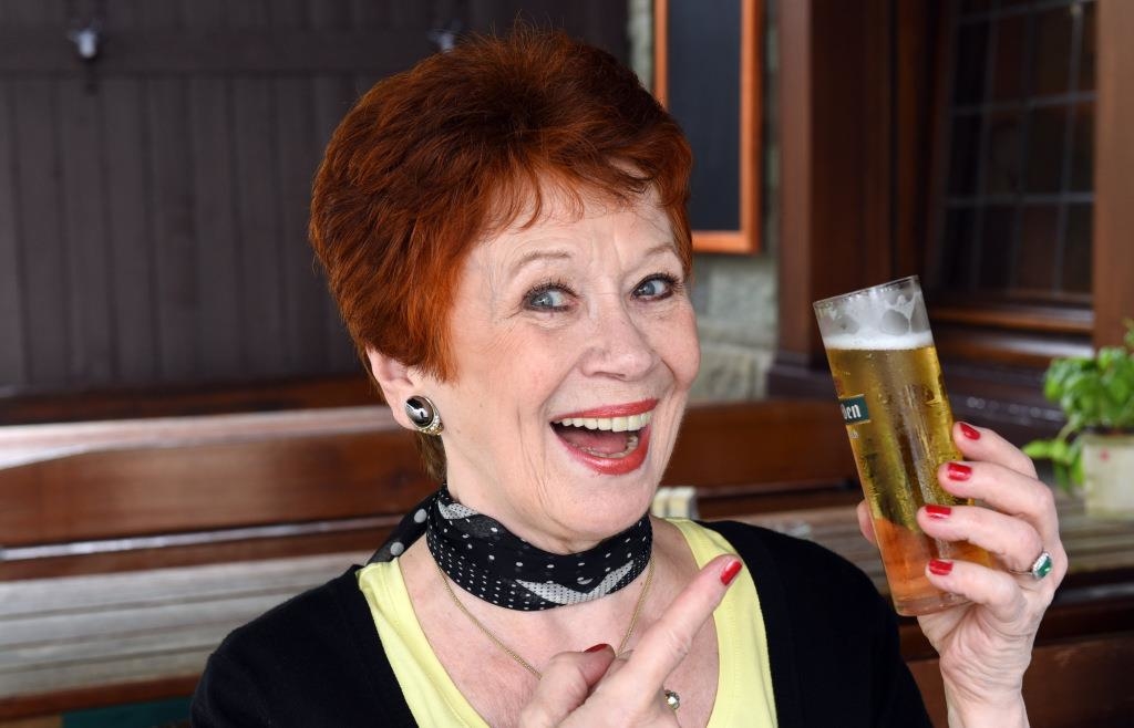 Schauspielerin und Sängerin Lotti Krekel mit 81 Jahren gestorben