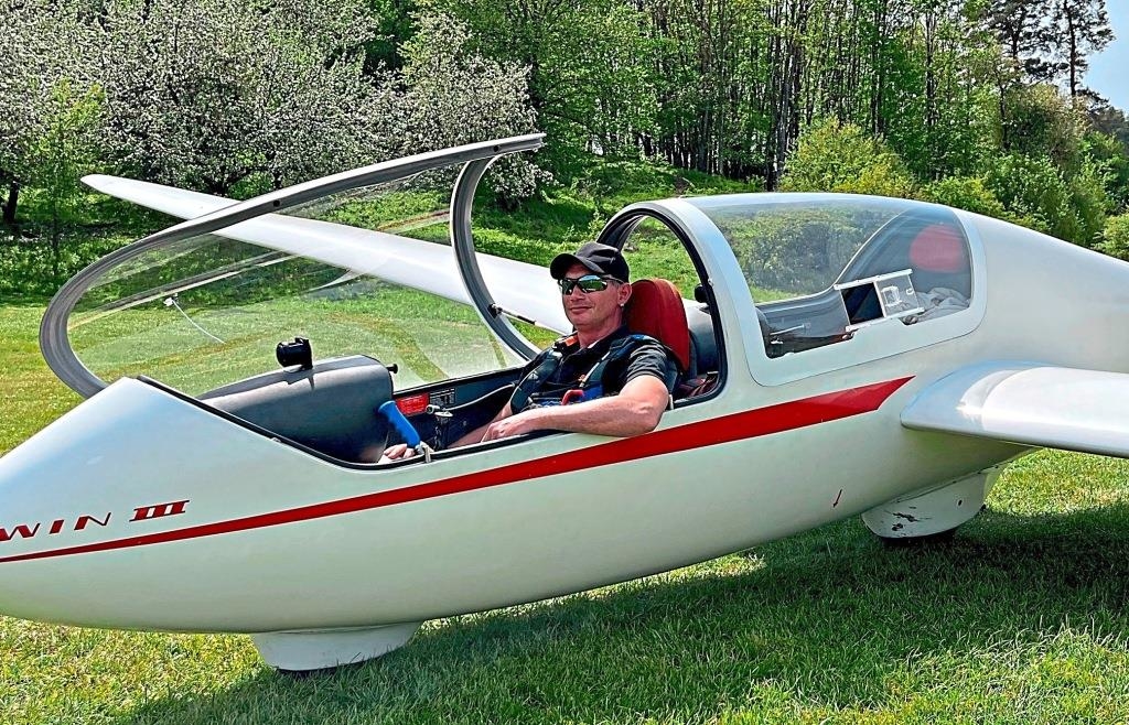 Amberger Segelflieger starten Saison – Linus Jekal legte 624 Kilometer ...