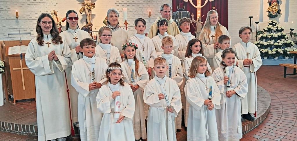 Steinberger Kinder erstmals am Tisch des Herrn