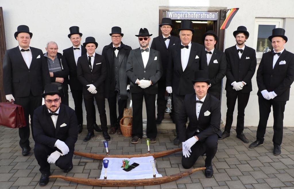 Bierernster Abschied vom Fasching beim Fischzug in Rieden
