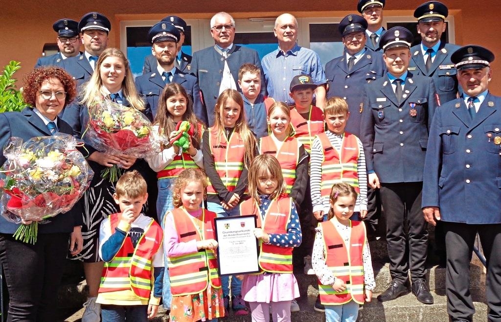 Kulzer gründen Kinderfeuerwehr – Beim Birkerlfest wurde die ...