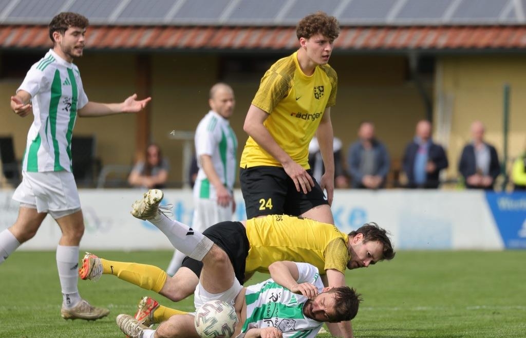 Der FC Furth im Wald gewinnt das Stadt-Derby