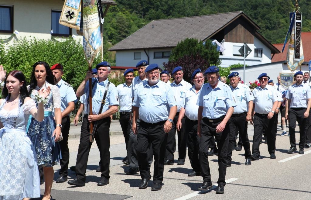 Hunderte kamen zum Festzug: Den KKRV gibt es seit 125 Jahren