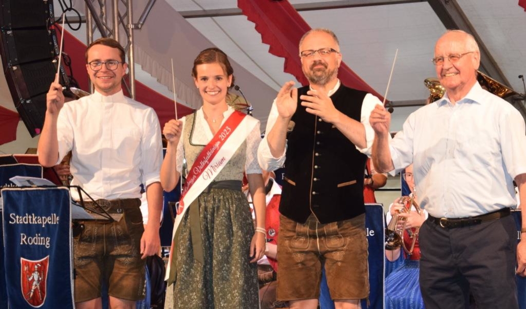 Rodinger Volksfest: Feuerwerk sowie Städte- und Gemeindetreffen waren ...