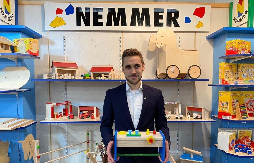 Gespräch mit Lucas Nemmer: Warum es Holzspielwaren „Made in Germany ...