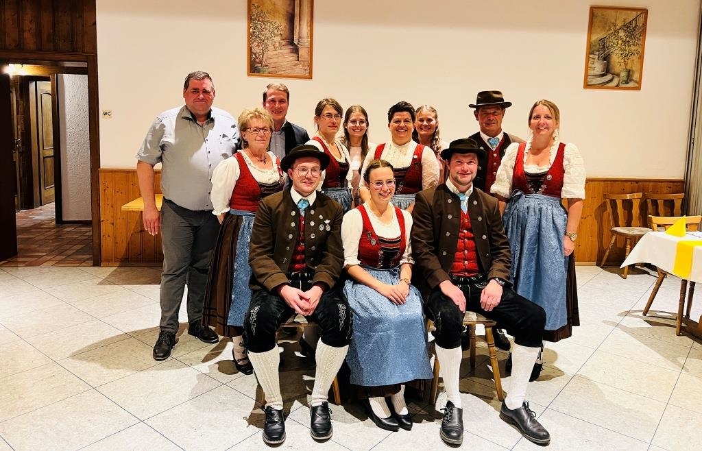 Trachtenverein setzt auf neue Führung