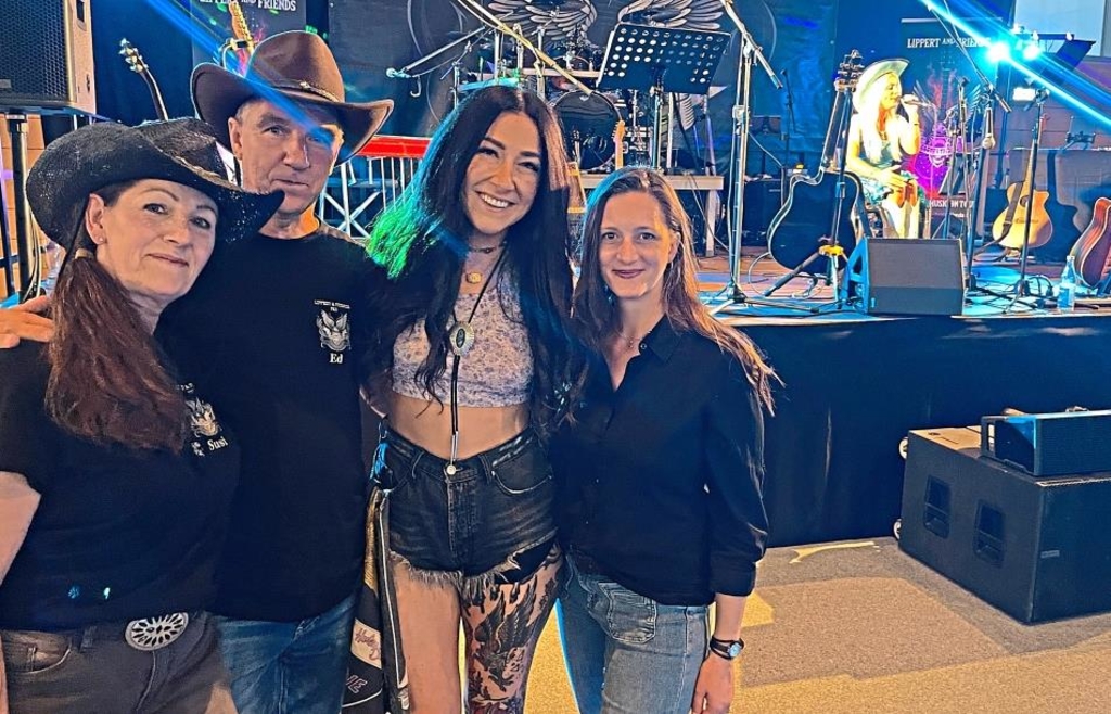 Sheyna Gee ist in den USA ein Star und begeisterte Fans in Nittenau