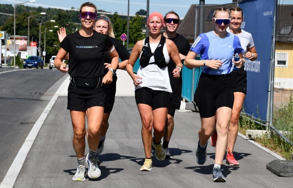 Joyce Hübner läuft 495 Marathons in 495 Tagen – Nun war sie im Kreis Schwandorf unterwegs