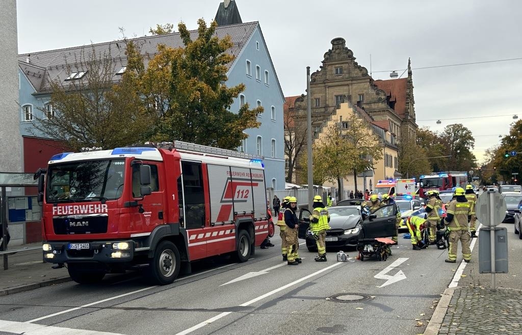 Regensburg: So kam es zum Unfall in der Innenstadt – mehrere Verletzte ...