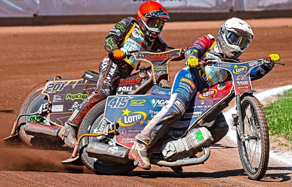 2500 Zuschauer sehen Überraschungssieger beim Speedway in Abensberg