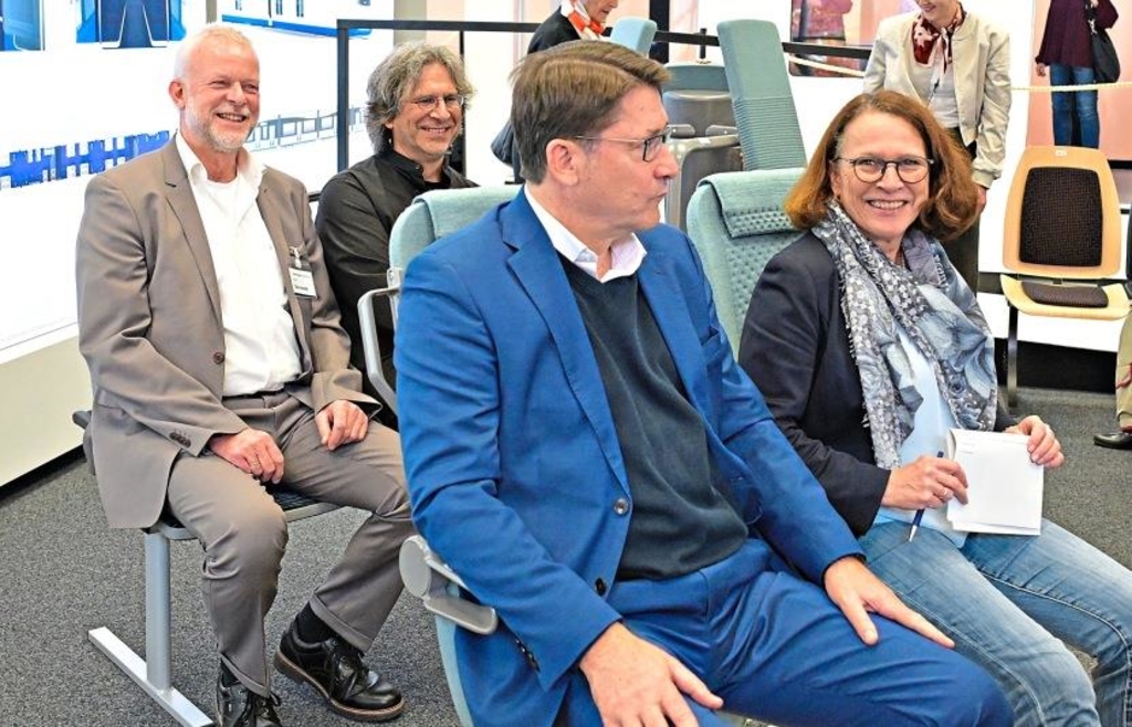 Ausstellung mit virtuellen Elementen: Hier wird die Regensburger Stadtbahn fühlbar