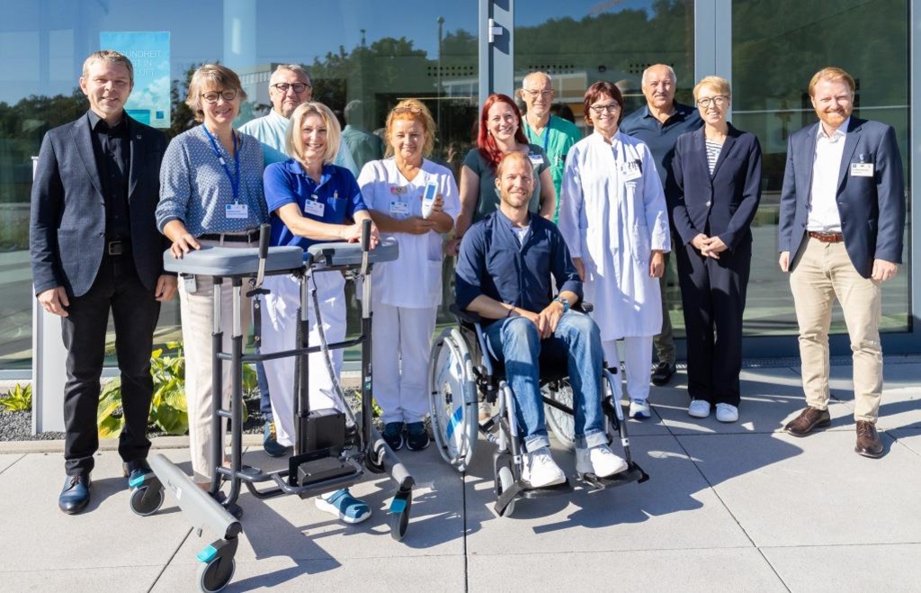 Förderverein des Krankenhauses St. Barbara spendet 11.500 Euro für ...