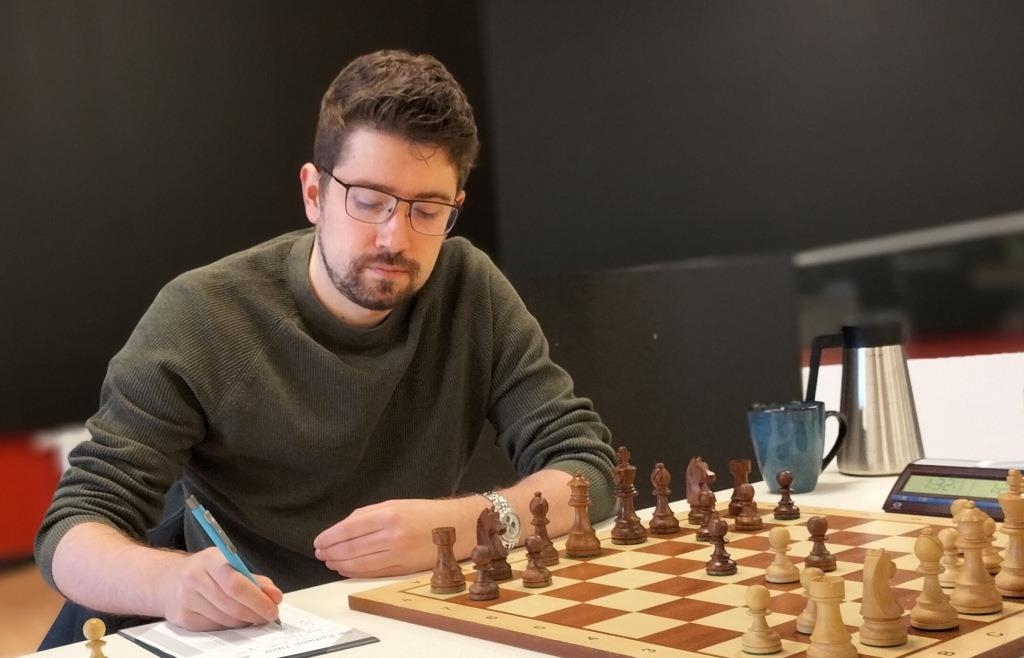 Schnellschach: Bernhard Schmid vom SK Kelheim blitzt zum Bezirksvizetitel