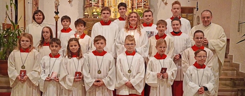 Sieben neue Ministranten für Lupburg