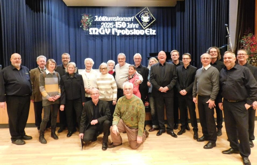150 Kärtchen für die Freundschaft von Elz und Waldmünchen