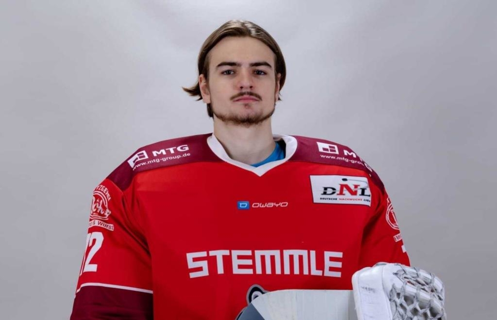 Eisbären sichern sich ab: Talent David Kubik ist der vierte Torhüter im ...