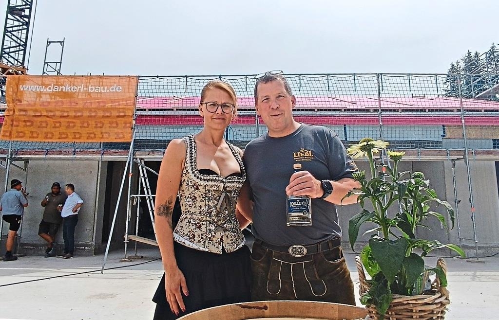 Millionenprojekt in Bad Kötzting: Spezialitäten-Brennerei Liebl feiert ...