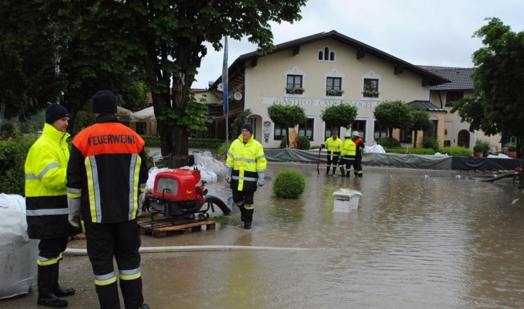 Rückblick mit Bildergalerie: Hochwasser 2013 in Bad Gögging und Eining
