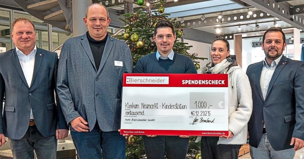 8000 Euro gespendet