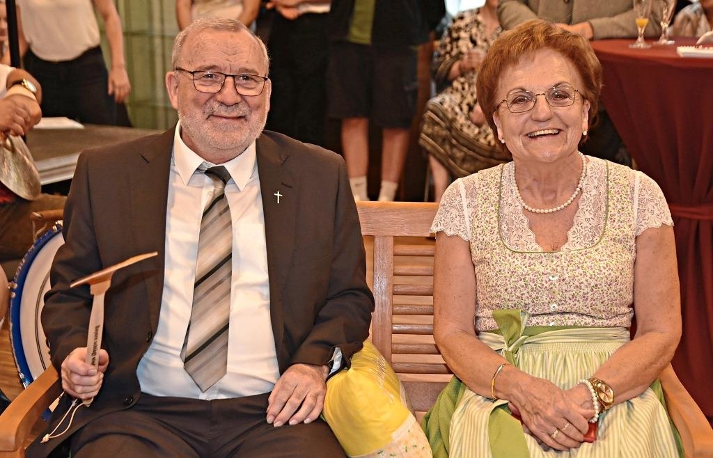 Nach 15 Jahren: Wiesent verabschiedet Pfarrer Franz Matok