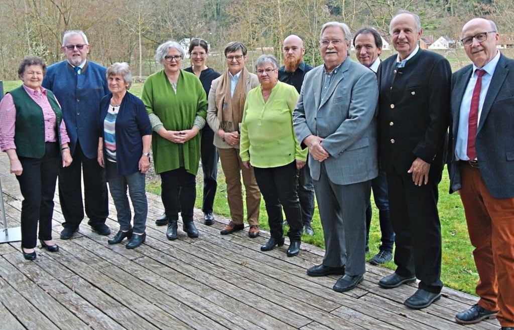 Landrat Martin Neumeyer händigte in Kelheim Ehrenzeichen des ...