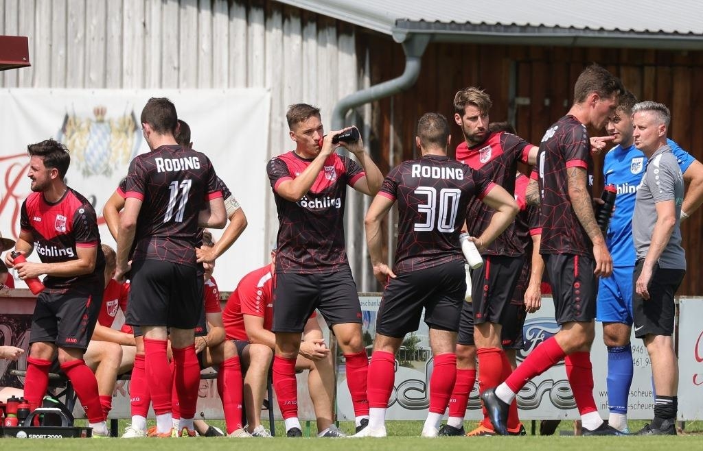 Der TB 03 Roding bleibt im Tabellenkeller – 0:2-Niederlage bei ...