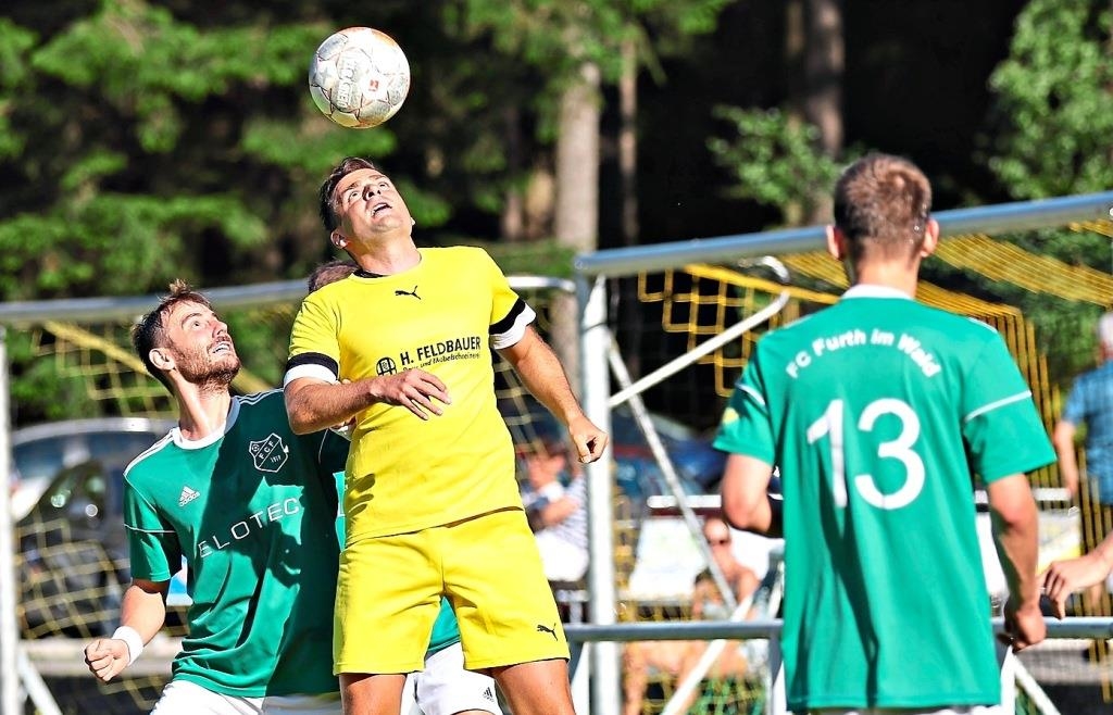 Sieg in Zandt: Der FC Furth im Wald untermauert die Tabellenführung