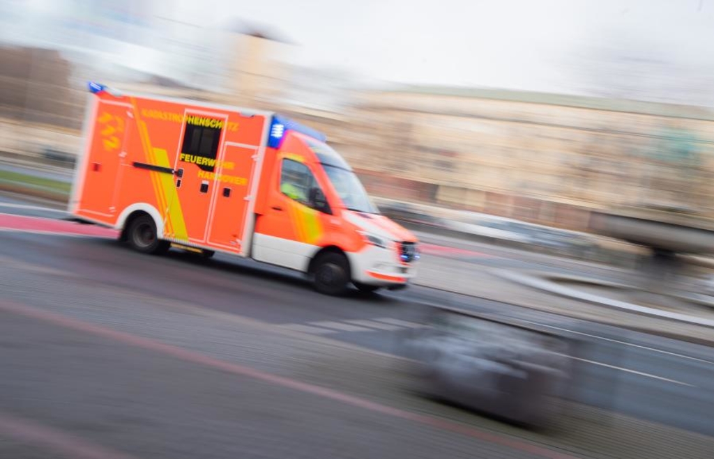 Medizinischer Notfall verursacht Unfall im Regensburger Norden