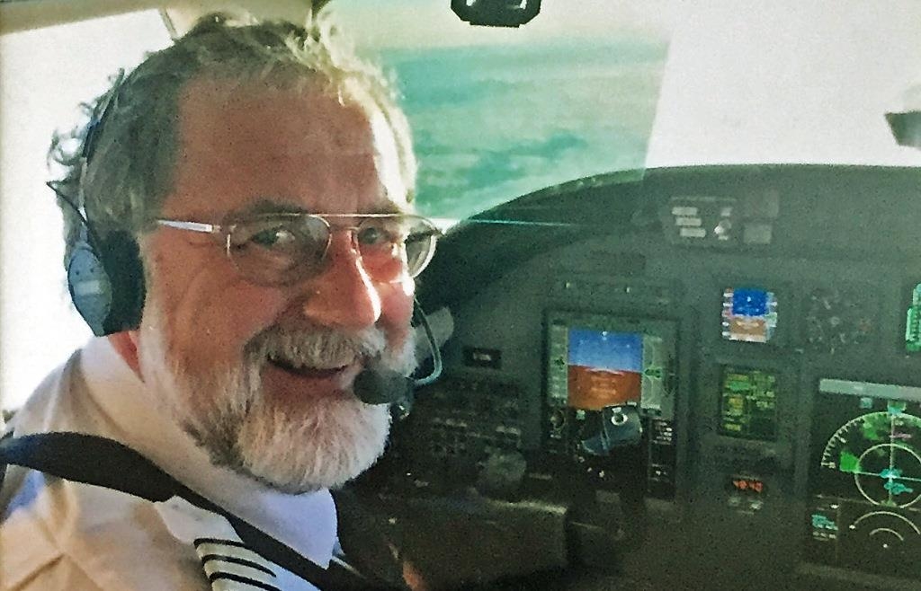 Zahnarzt und Pilot – Wolfgang Froschauer aus Schwandorf berät ...