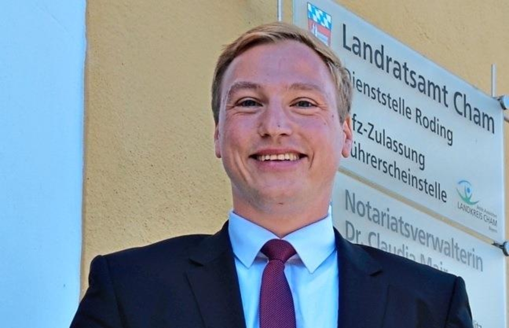 Nach fünf Jahren in Roding: Notar Benjamin Weingarten wechselt seinen Amtssitz