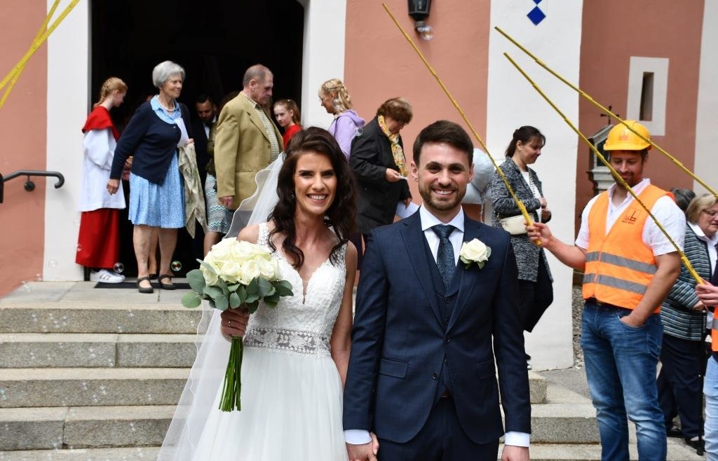 Den Heiratsantrag machte der Berngauer Tobias Simon seiner Liebsten in ...