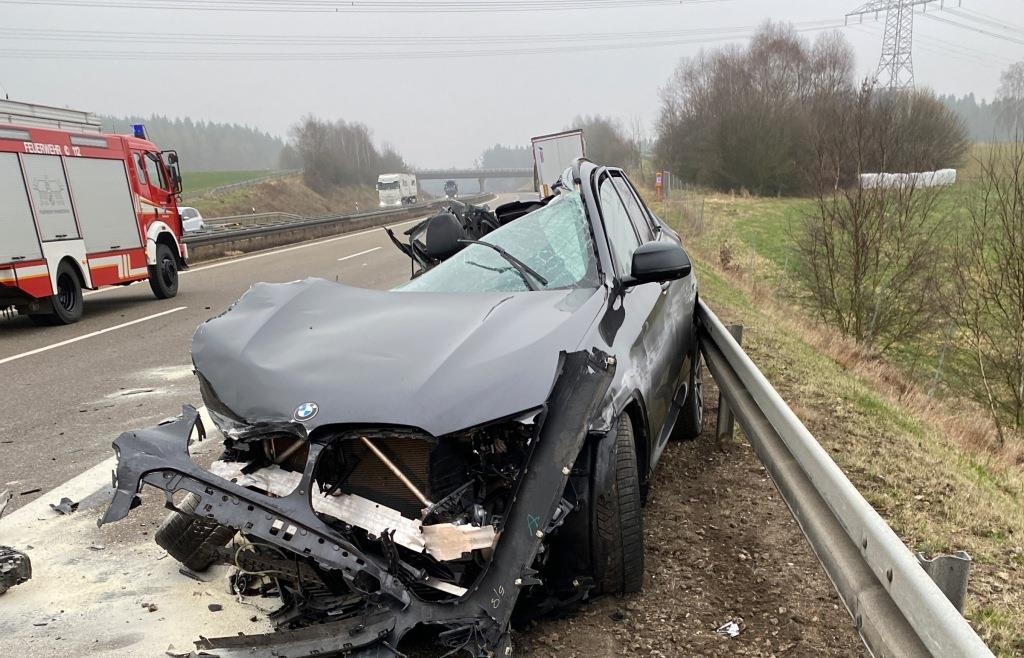 Unfall auf der A6 bei Vohenstrauß: Schwer verletzter Fahrer von ...