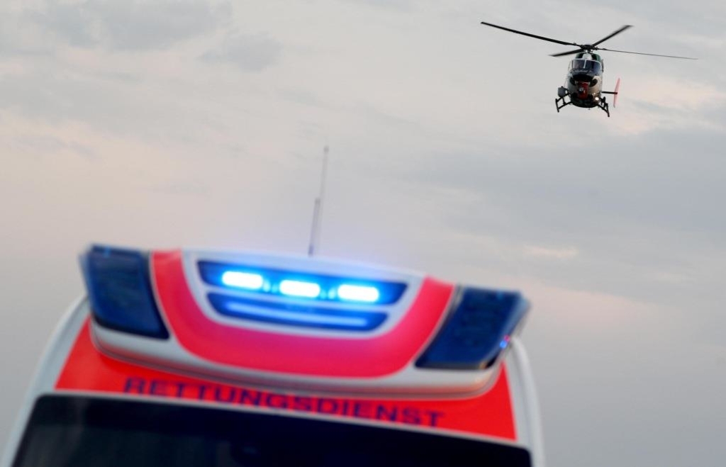 Motorradfahrer (44) verliert Kontrolle und verletzt sich schwer